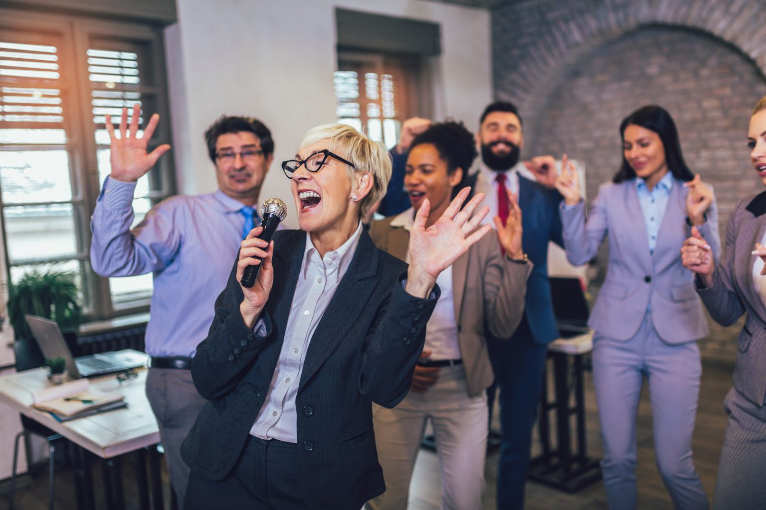 The 17 Top Corporate Event Ideas For Building Team Unity - STATIONERS