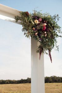 Wedding Backdrop Inspiration we're Loving for Fall - STATIONERS