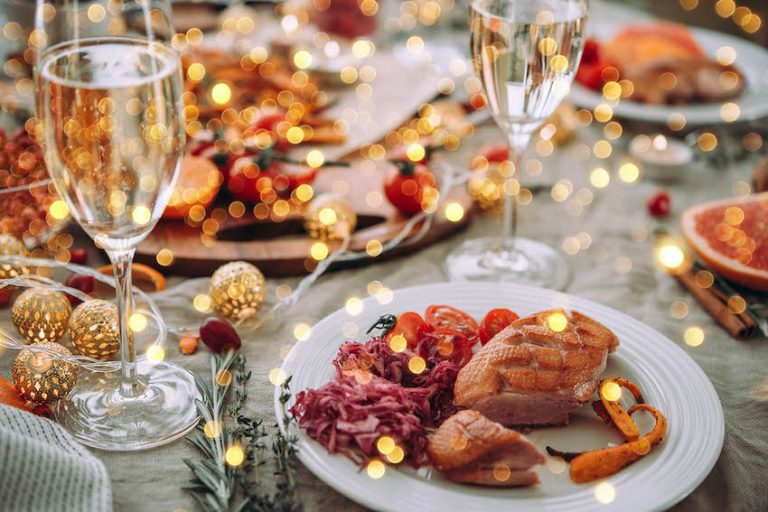 Perfect Your Menu With These New Years Eve Food Ideas Stationers