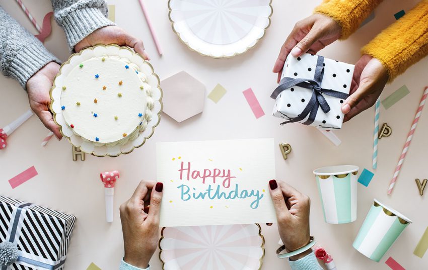 Electronic Birthday Cards: Why They’re Great + 9 Designs You’ll Adore