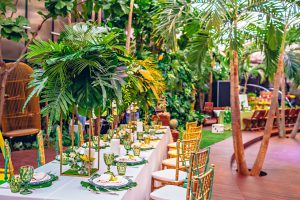 Tropical Party Ideas: Our Favorites for a Fun Family Event - STATIONERS